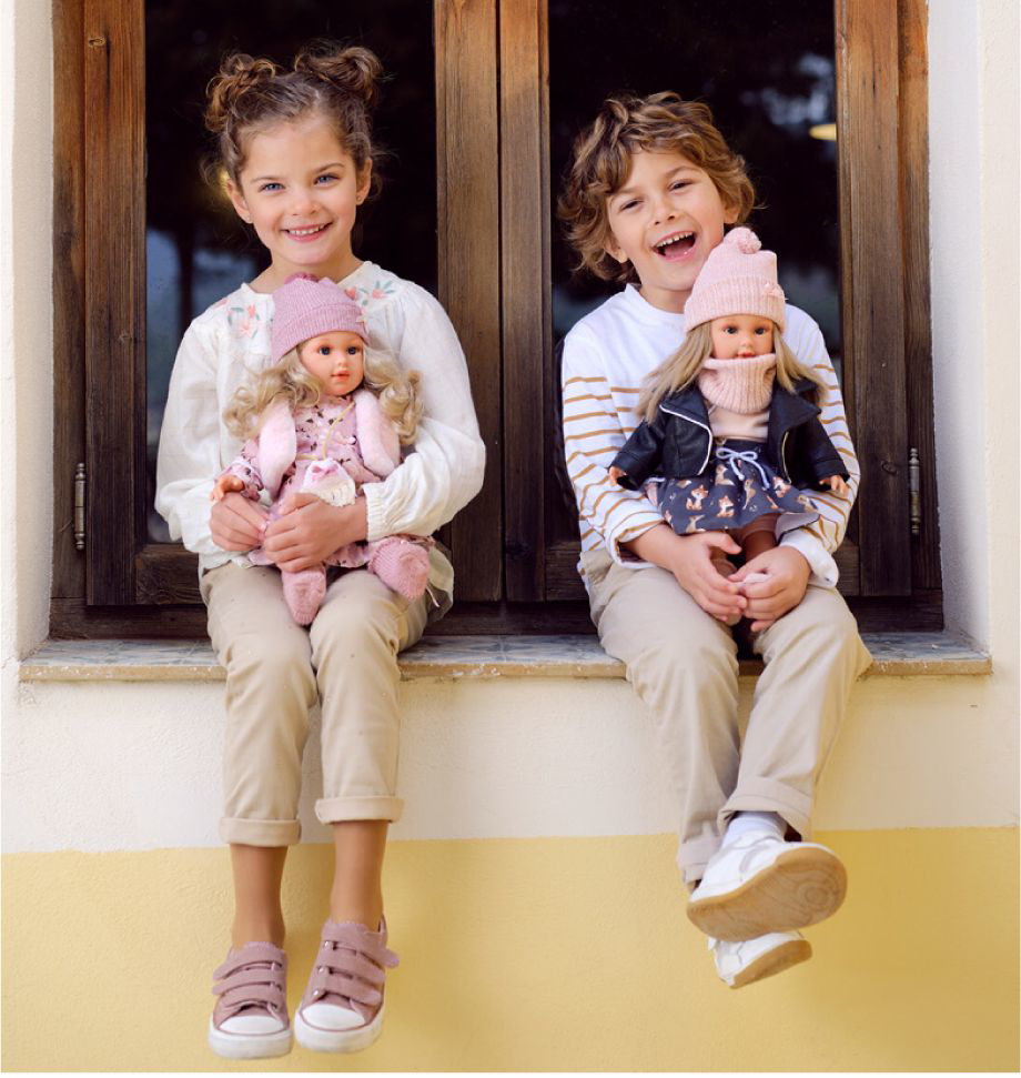 Story box toys and books. Кукла АНА 40 cm - Llorens